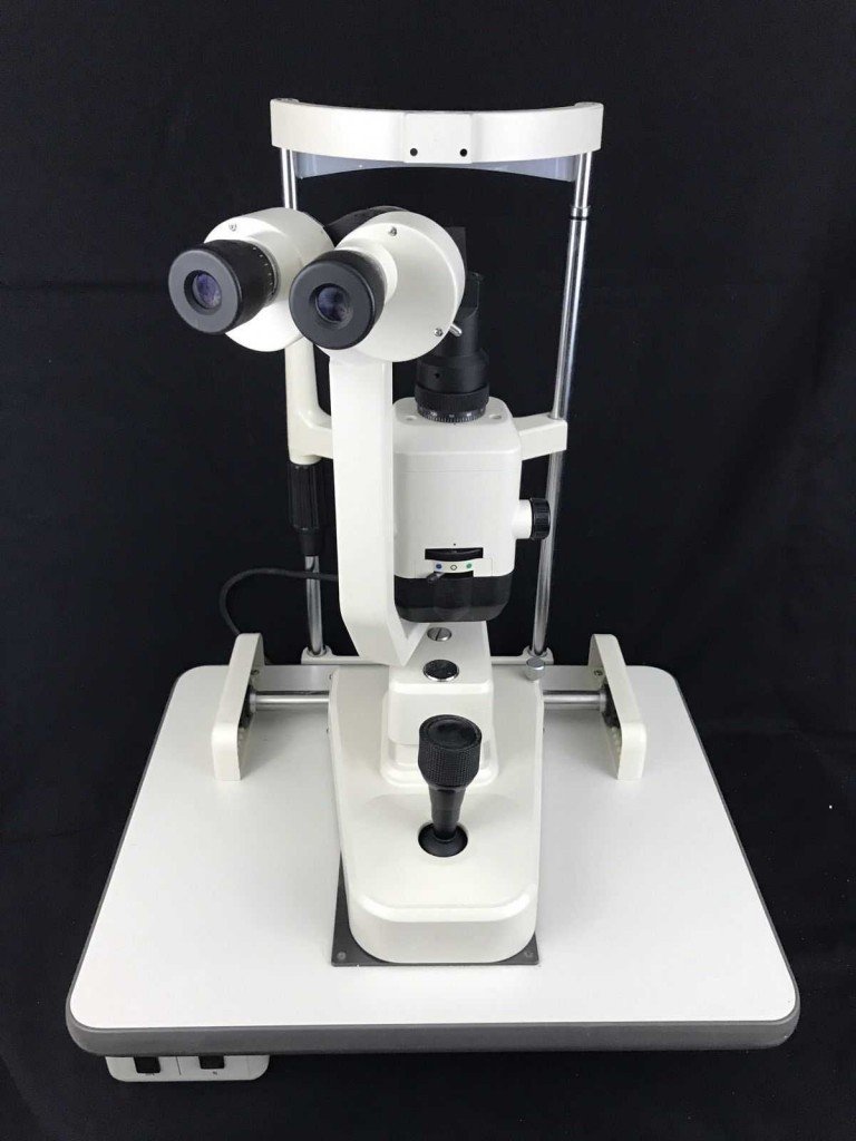 Topcon SL-1E Slit Lamp - Nava Ophthalmic