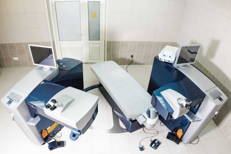 Alcon WaveLight EX500 Excimer Laser - Nava Ophthalmic