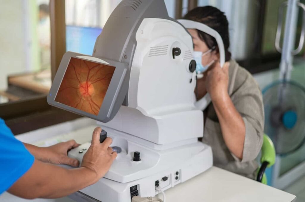 ZEISS Fundus Camera: Advancing Retinal Imaging in Optometry